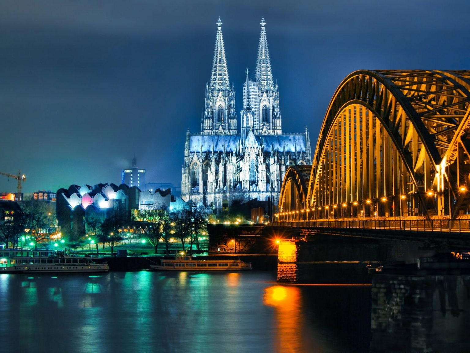 Inilah 7 Gereja di Dunia yang Memiliki Arsitektur Bangunan Megah dan ...